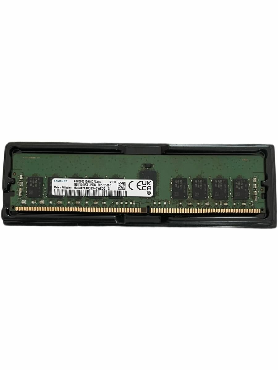 Оперативная память DDR4, 16 GB, 3200MHz, 1.2 В (M393A2K40DB3-CWECQ)