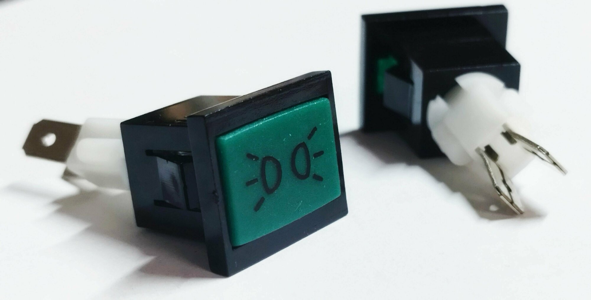 Лампа контрольная включения габоритных огней освар (2212.3803-38)