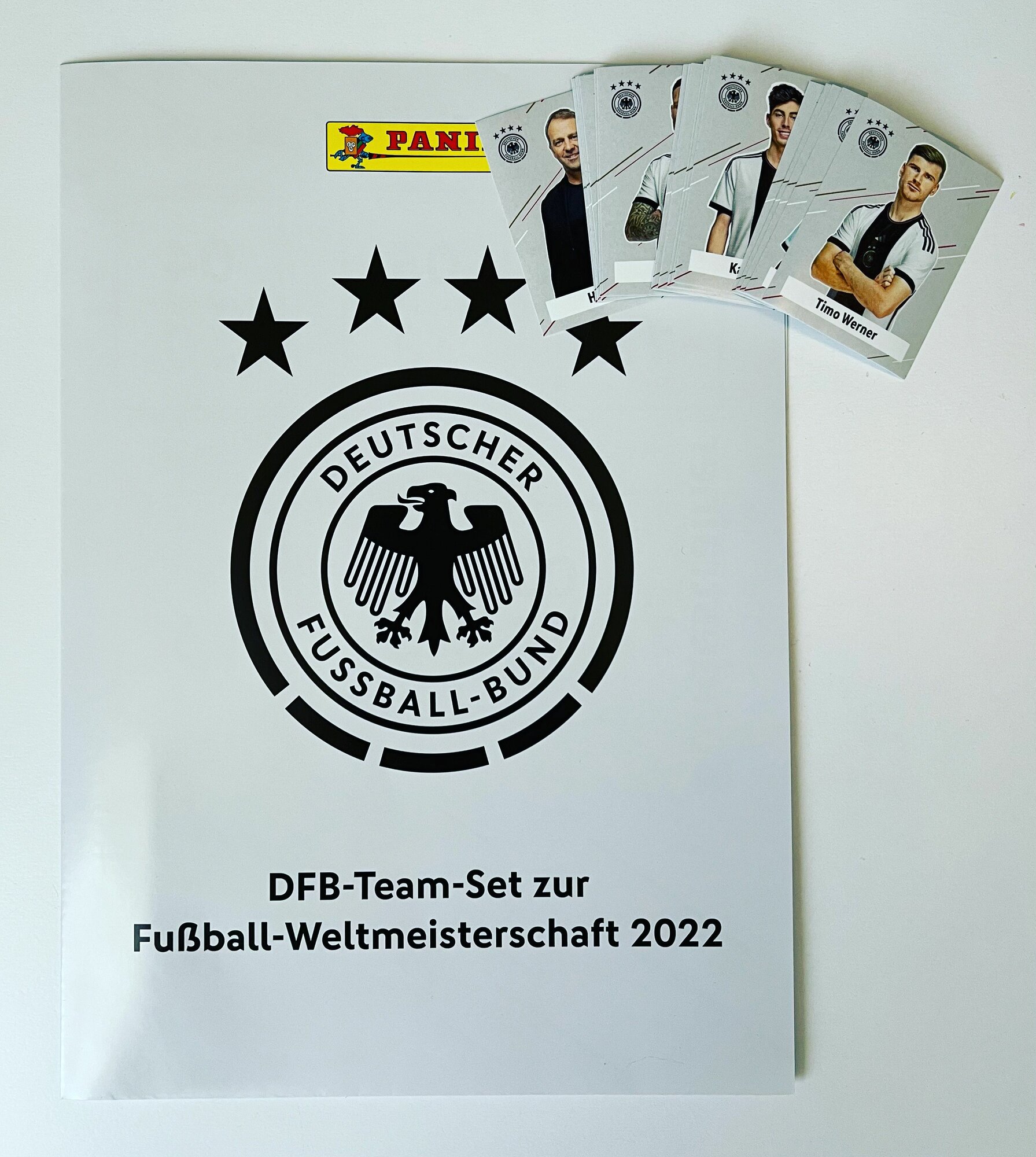 Panini FIFA World Cup 2022 Qatar сет наклеек Германия 27шт + постер