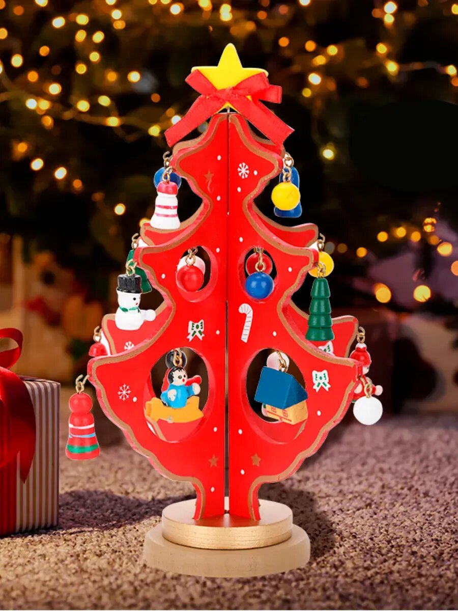 Деревянная елочка 16 см с игрушками на подставке 3D