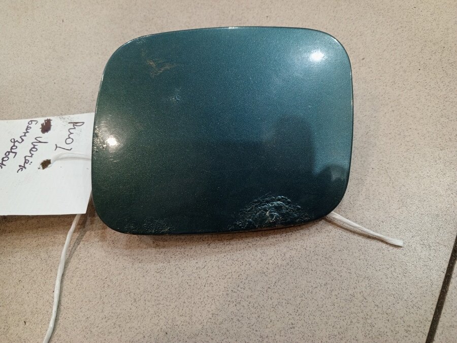 Лючок бензобака от Kia Rio 2000-2005