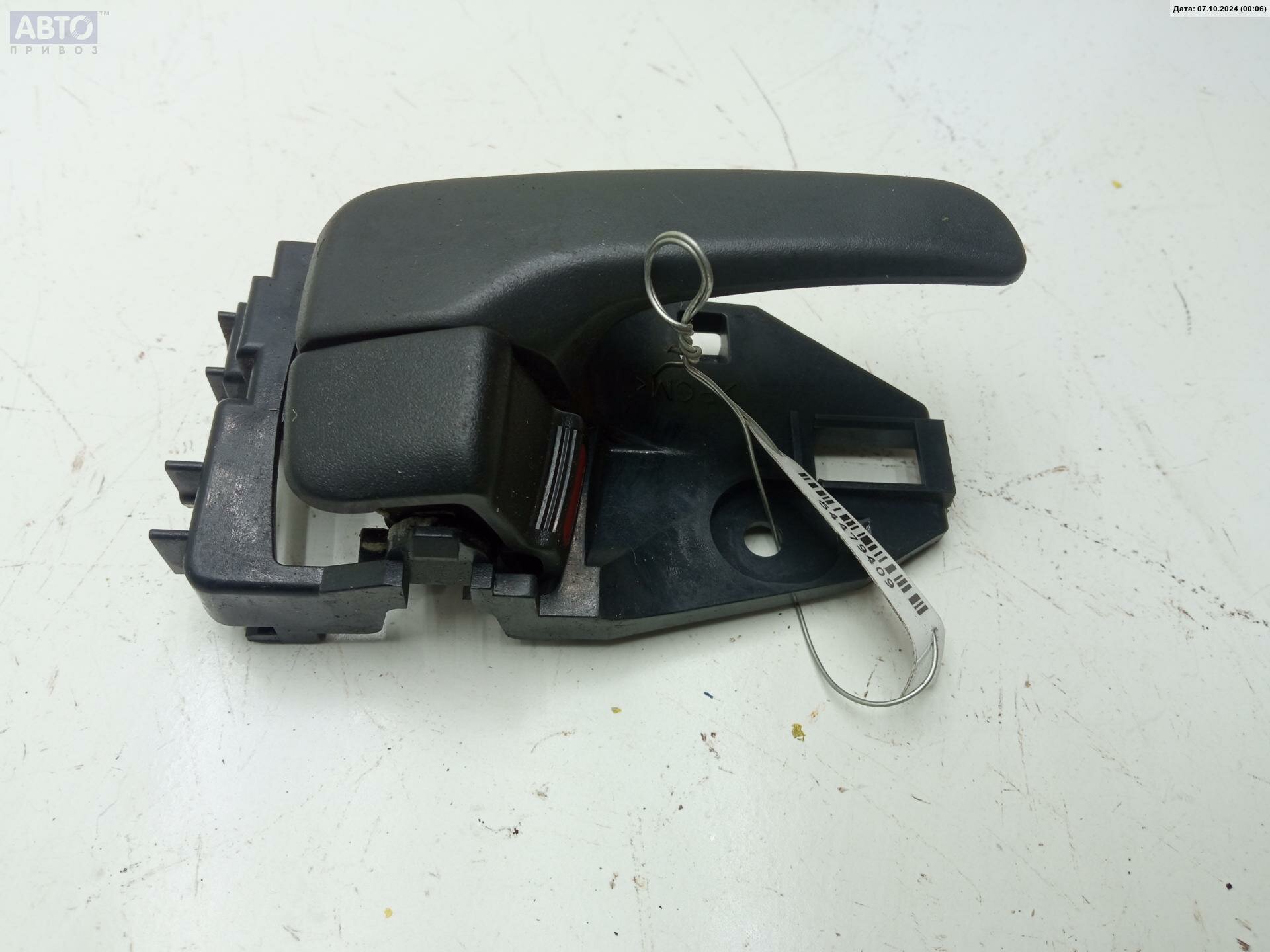 Ручка двери внутренняя передняя правая Mitsubishi Lancer (2000-2010)