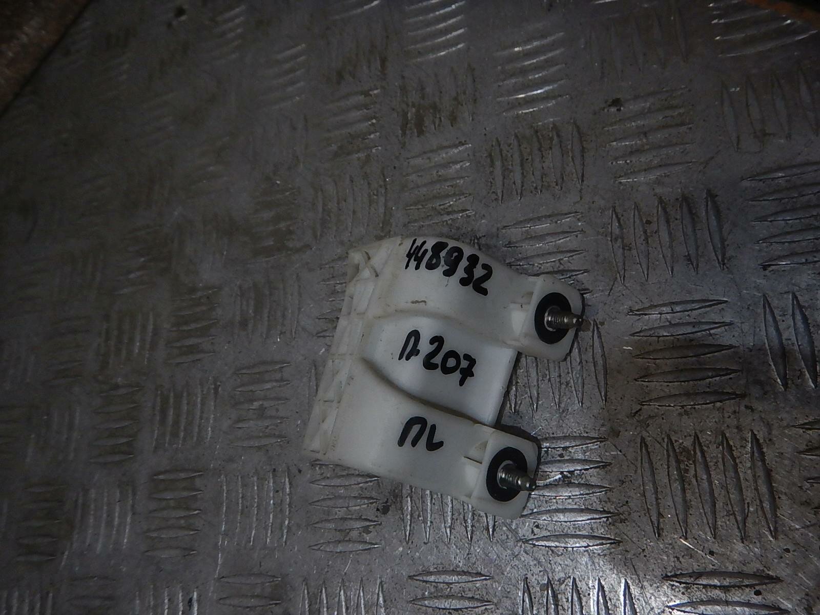 Б/У Направляющая стекла двери, Peugeot (Пежо)-207 (06-) PEUGEOT 207 (06-) передняя левая Без видимых повреждений. 448932 ...