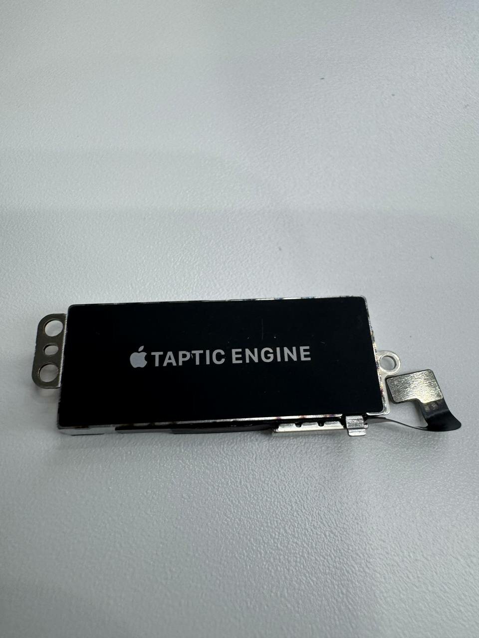 Apple iPhone 11 вибромотор оригинал (снятый)