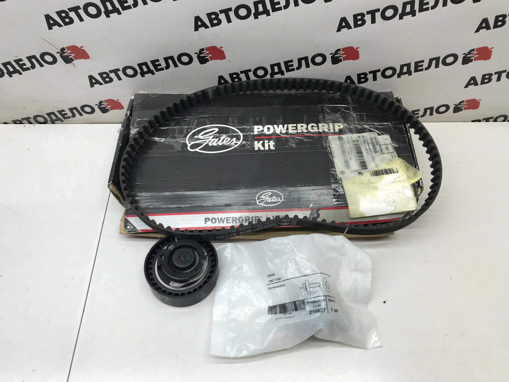 Комплект ремня ГРМ K015662XS LARGUS LOGAN