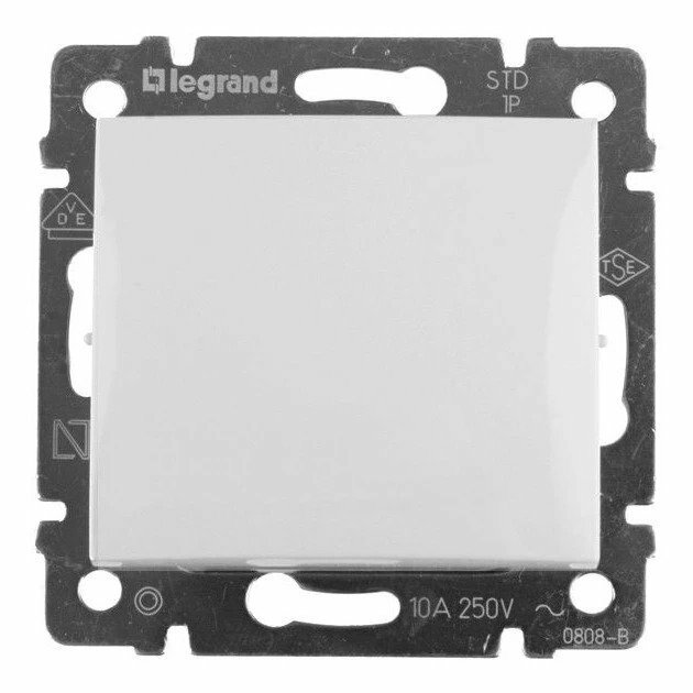 Выключатель Legrand Valena одноклавишный белый