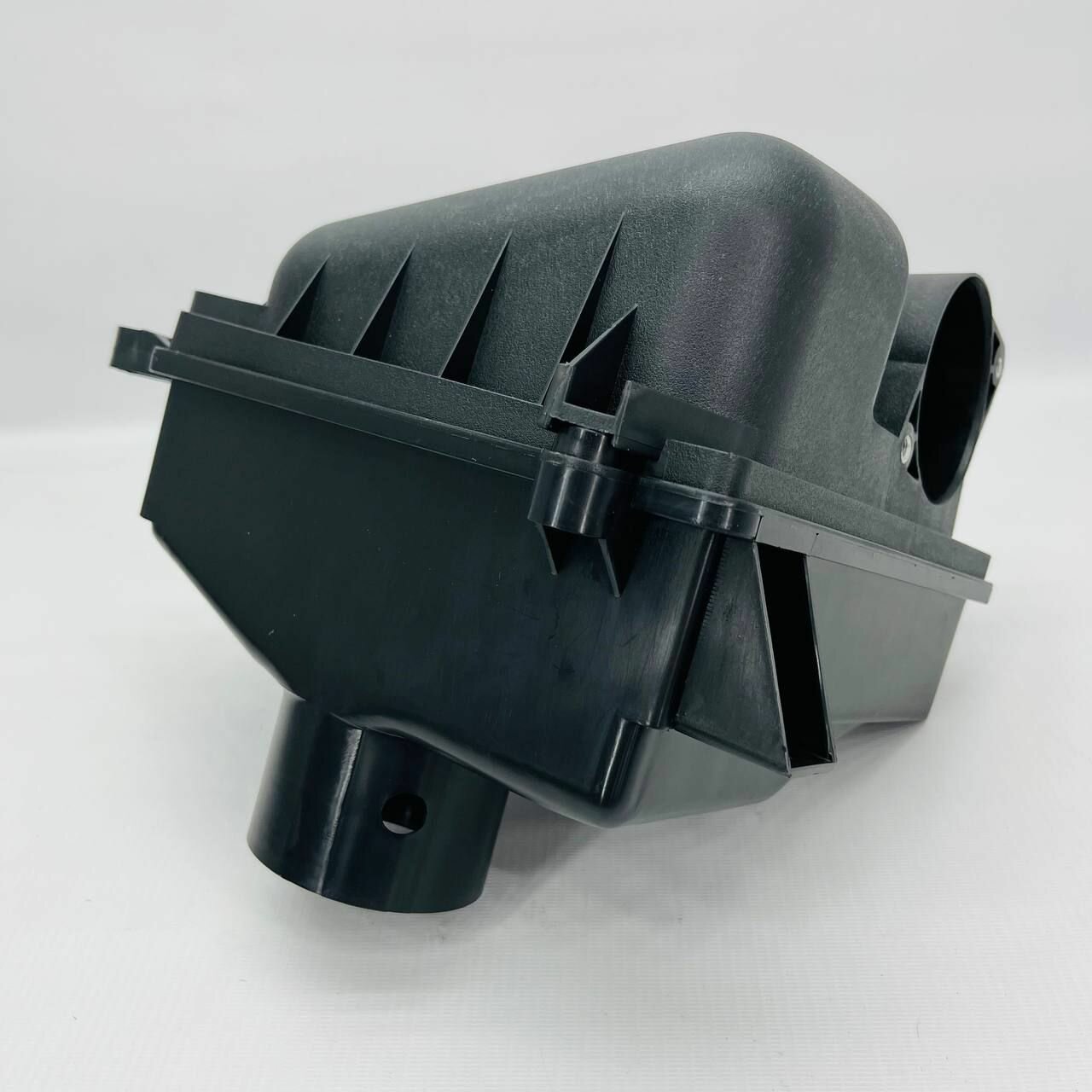 Корпус воздушного фильтра ВАЗ 2105, 2107, 2110-2112 (инжектор)