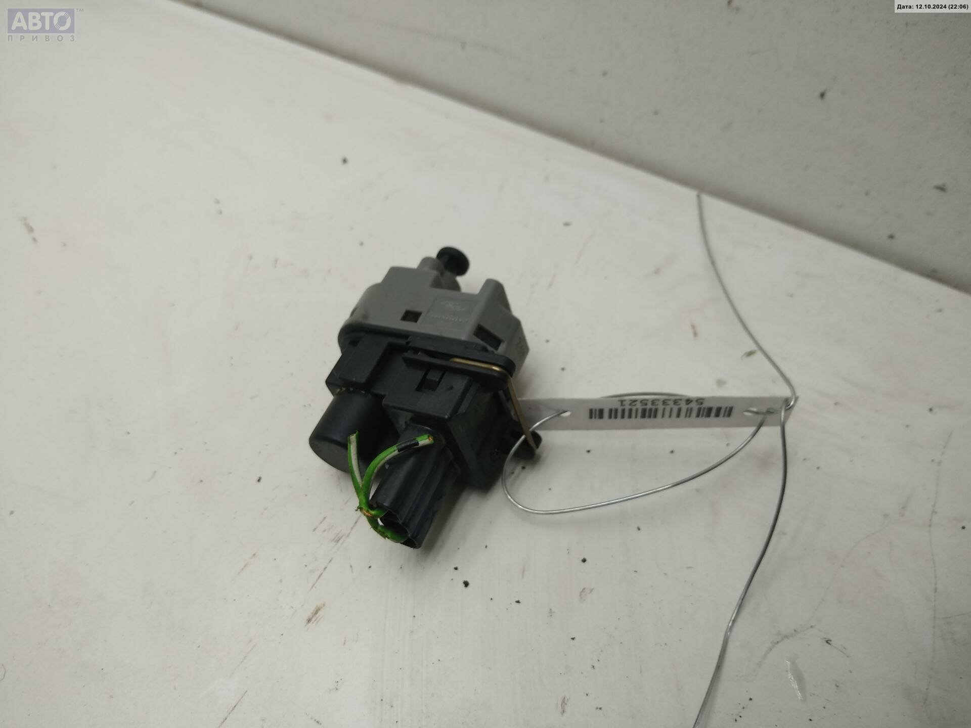 Датчик (включатель) стоп-сигнала Ford Fusion