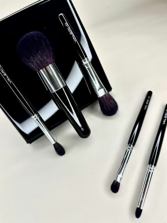 Valeri-D Набор кистей для макияжа МЧ5 черный