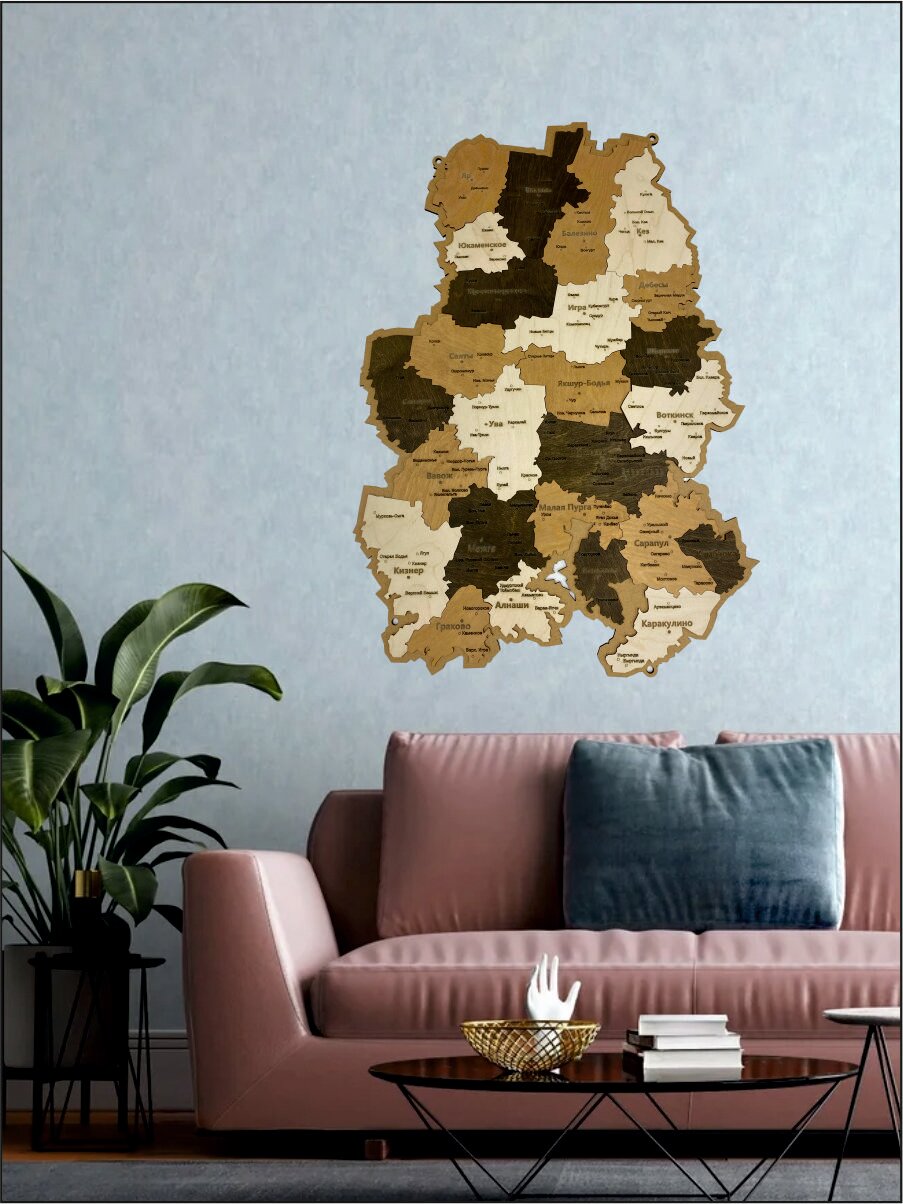 Карта Удмуртии из дерева, трехуровневая 560х820 из фанеры / декор на стену