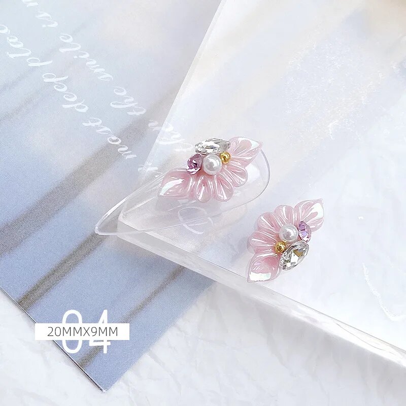 10 шт. подвесок для ногтей HIGBAQK 3D цветы с жемчугом, Цвет: 10pcs flower
