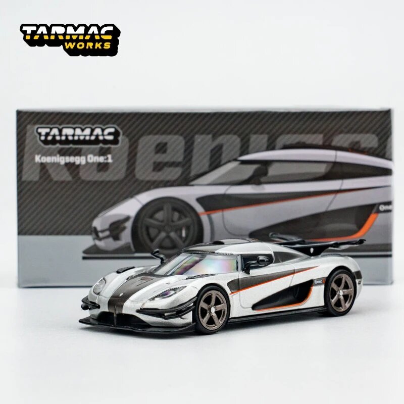 Модель автомобиля Tarmac Works Koenigsegg One 1 из металла 1:64