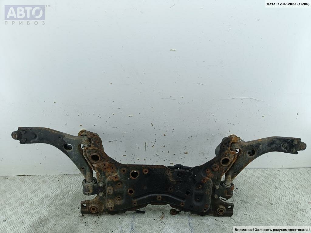 Балка подвески передняя (подмоторная) Ford Focus 2 (2004-2010)