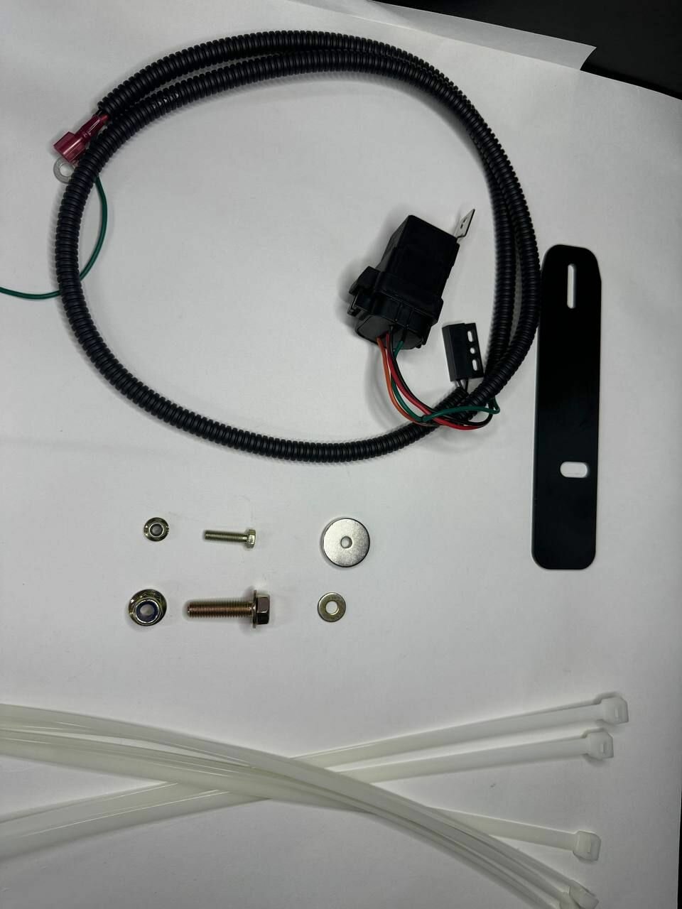 Комплект проводов электрических для лебедки,12 вольт ENS. CABLAGE *WIRING KIT 715001995