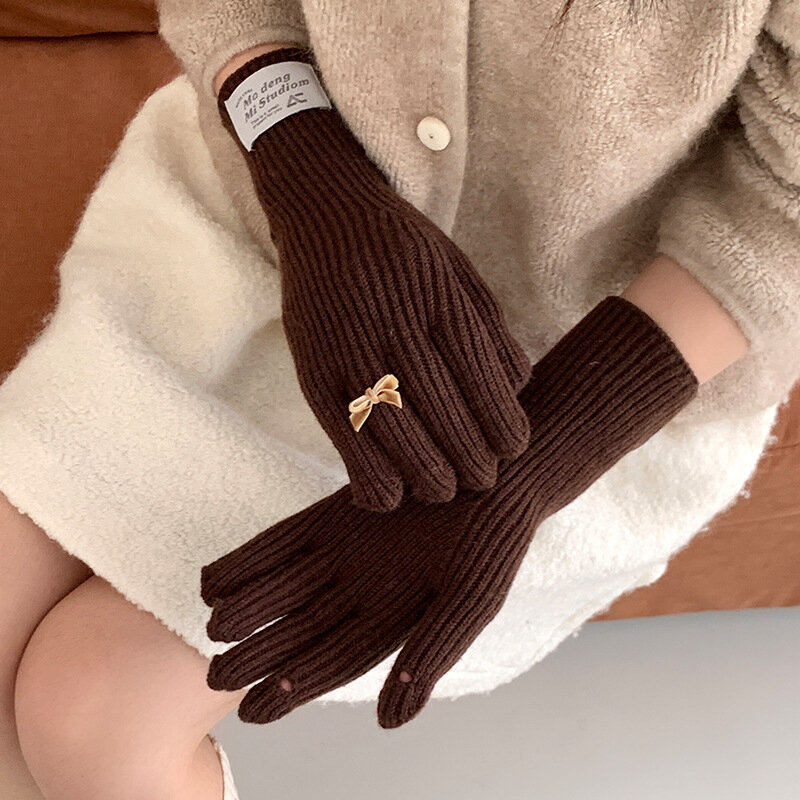 Перчатки для женщин