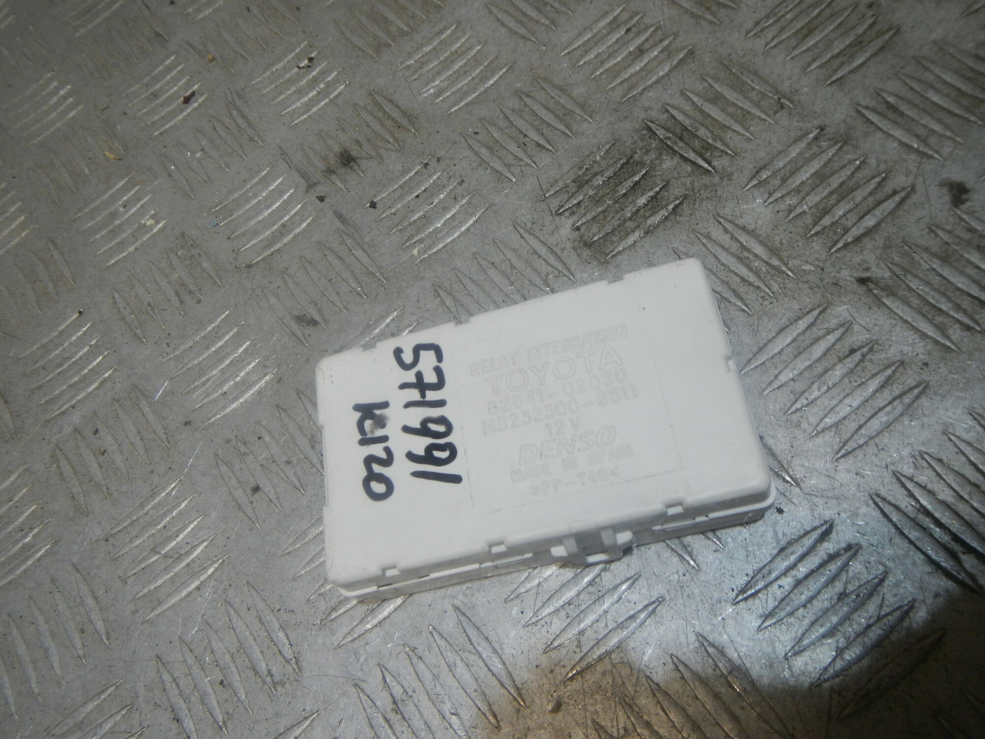 Б/У Блок электронный, Toyota (Тойота)-COROLLA 120 (01-06) TOYOTA COROLLA 120 (01-06) Без видимых повреждений. 571991 TOY...