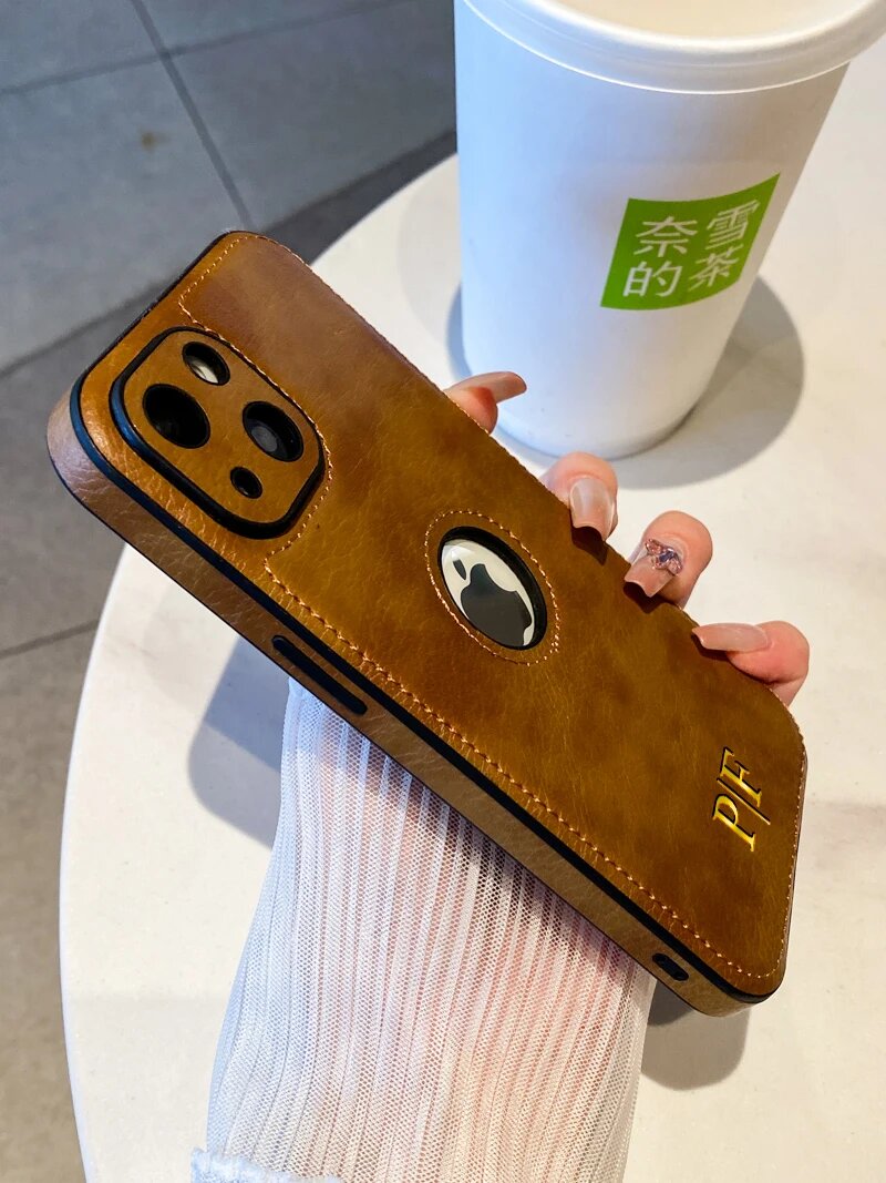 Роскошный кожаный чехол с отверстием для логотипа «сделай сам» с гравировкой для iPhone 15, 14, 13, 12, 11 Pro Max, персонализированный чехол с инициалами по индивидуальному заказу, 15 Pro для айфона 15, brown 1