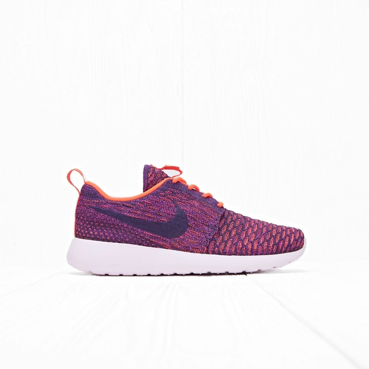 Кроссовки NIKE