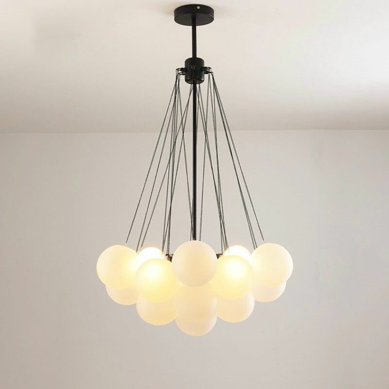 Современная креативная простая люстра из стеклянных шаров