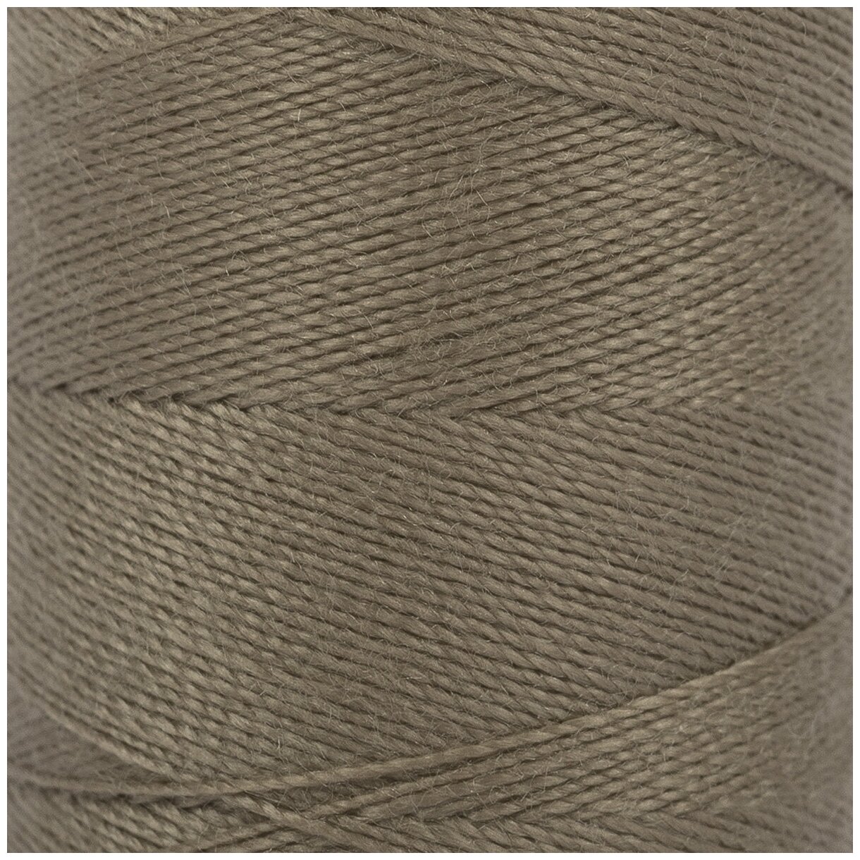 Нитки швейные "Gamma" 40/2 4570 м №358 т. бежевый