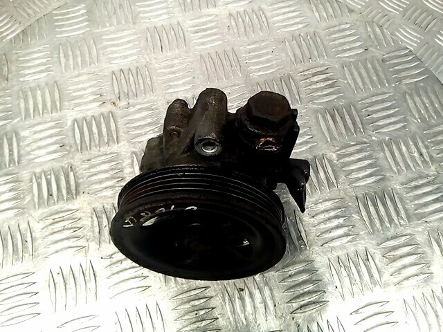 Насос гидроусилителя руля (ГУР) Kia Rio 2 (JB) 571001G110 арт. 377470