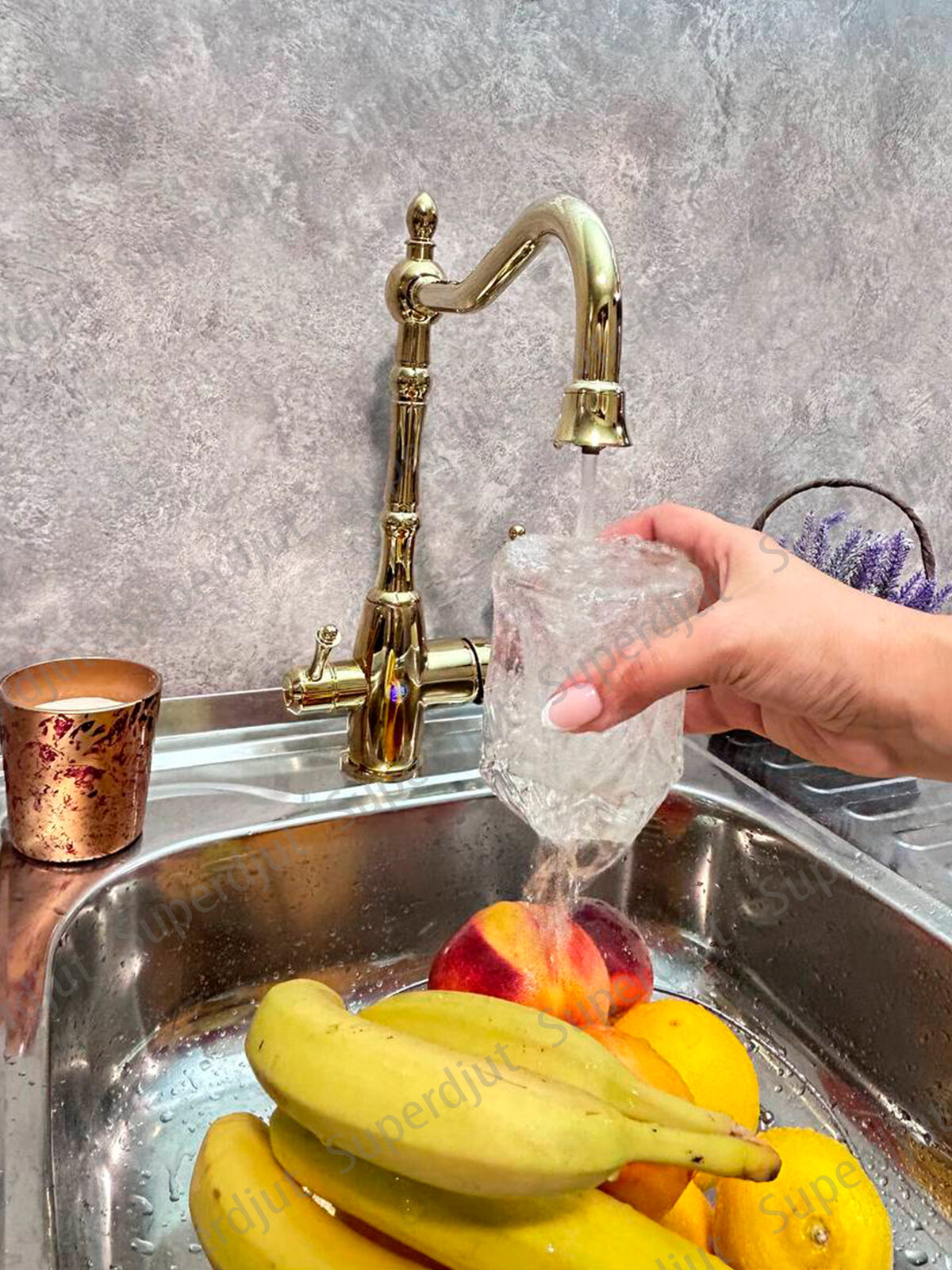 Смеситель для кухни с подключением к фильтру Ganzer GZ77022-Е золото