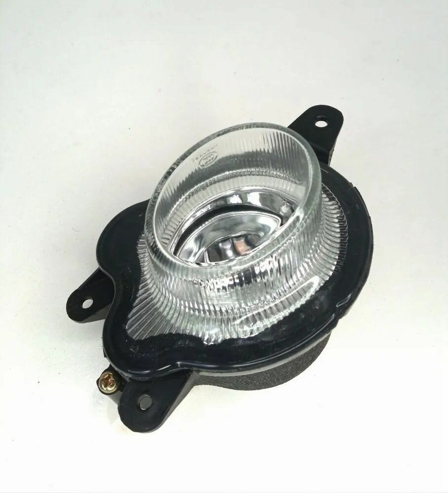 Фара противотуманная левая Чери Амулет (Chery Amulet)