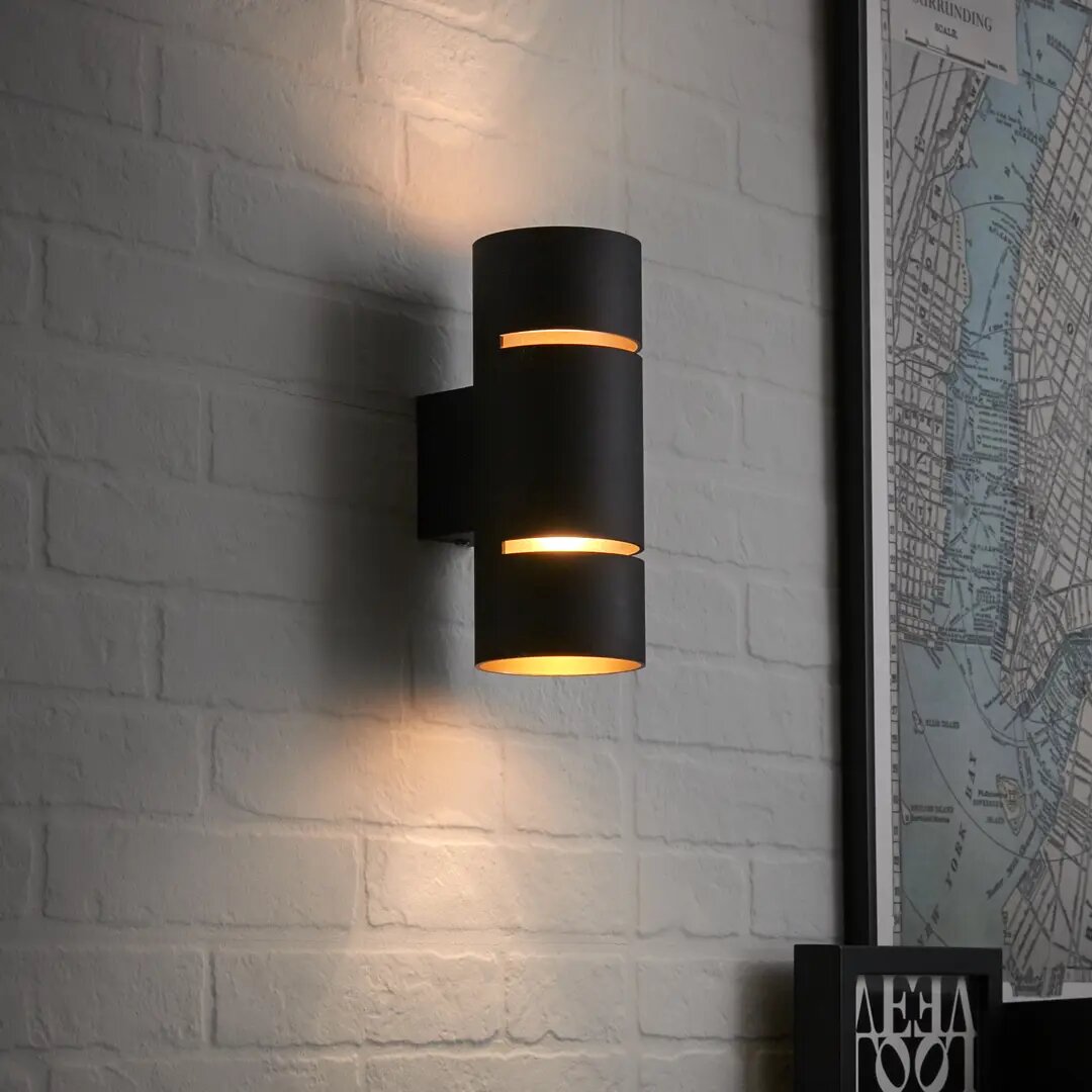 Настенный светильник светодиодный Inspire Tubbo желтый свет цвет черный