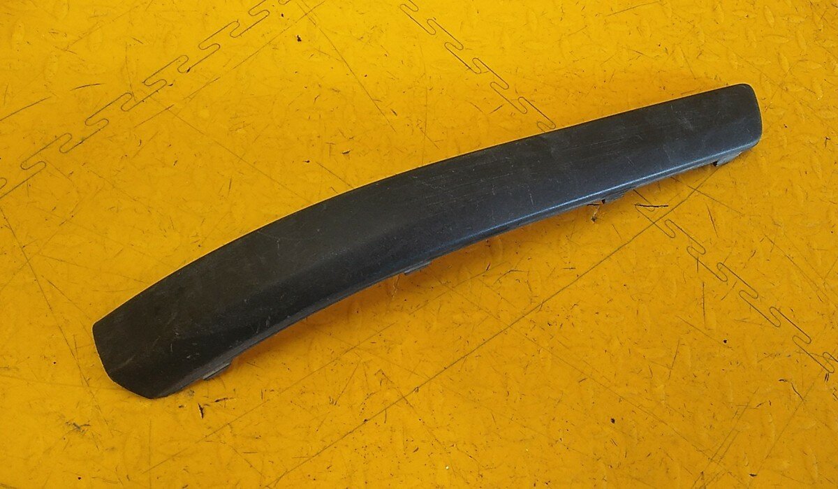 Молдинг заднего бампера Focus II Ford 5M5117C773AC