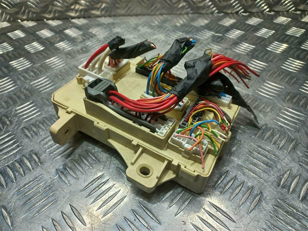 Блок предохранителей Б/У для Kia Ceed ED рестайлинг (2010—2012) 919501H510