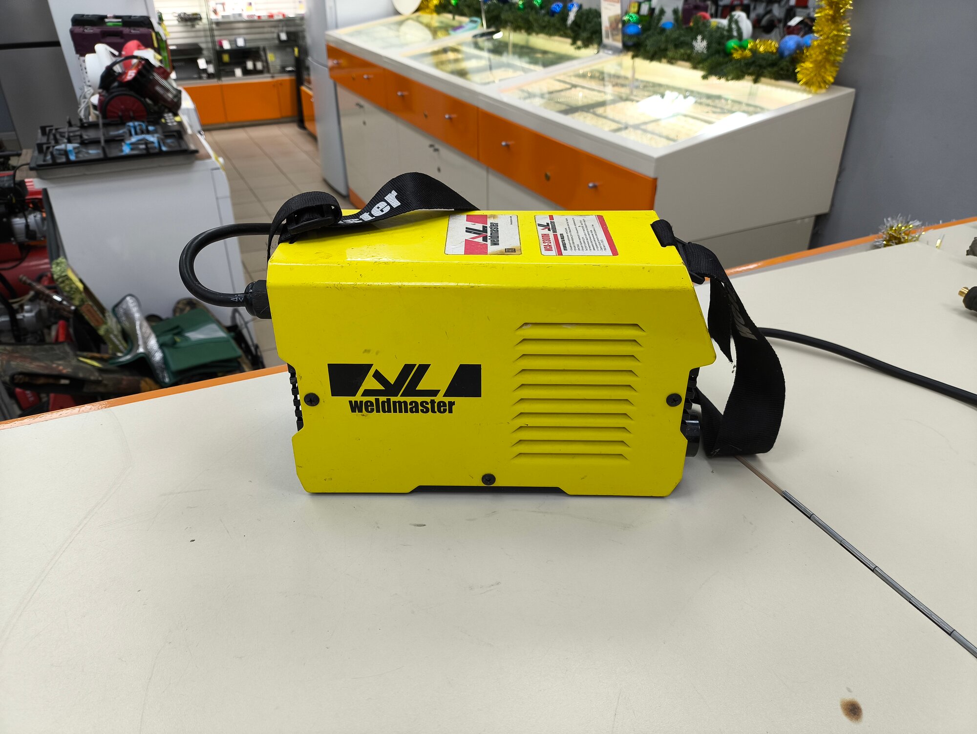 Инверторный сварочный аппарат Weldmaster ИСА-230ПН Б\У уценка