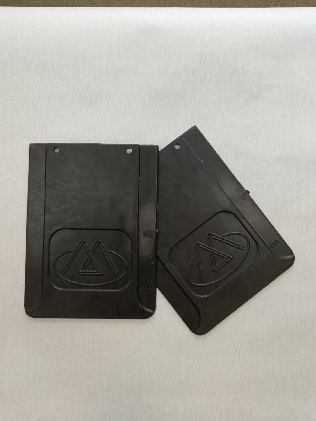 Брызговики для легковых прицепов универсальные 2 шт