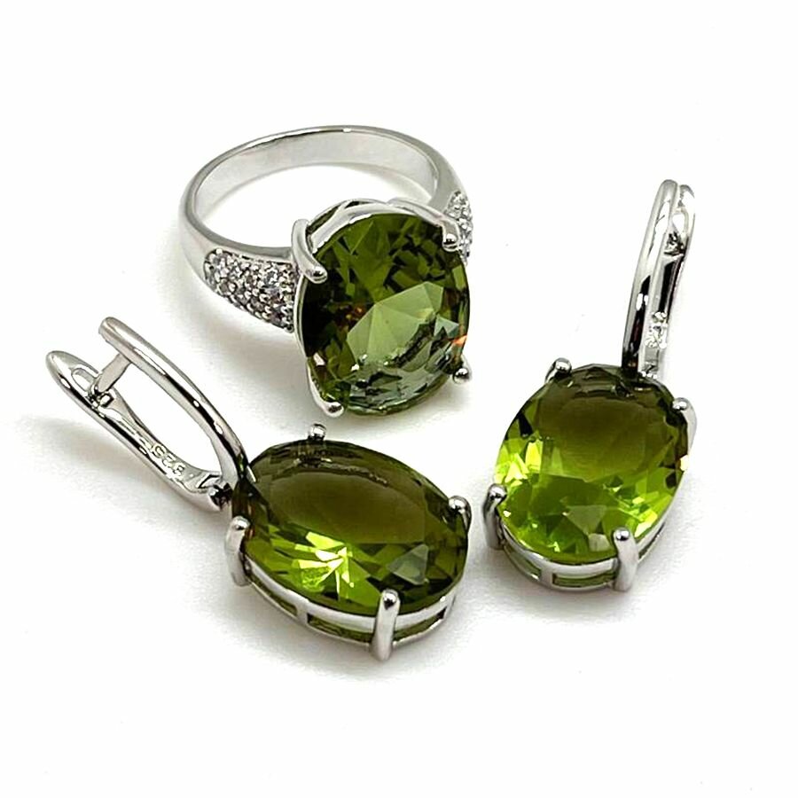 Комплект бижутерии