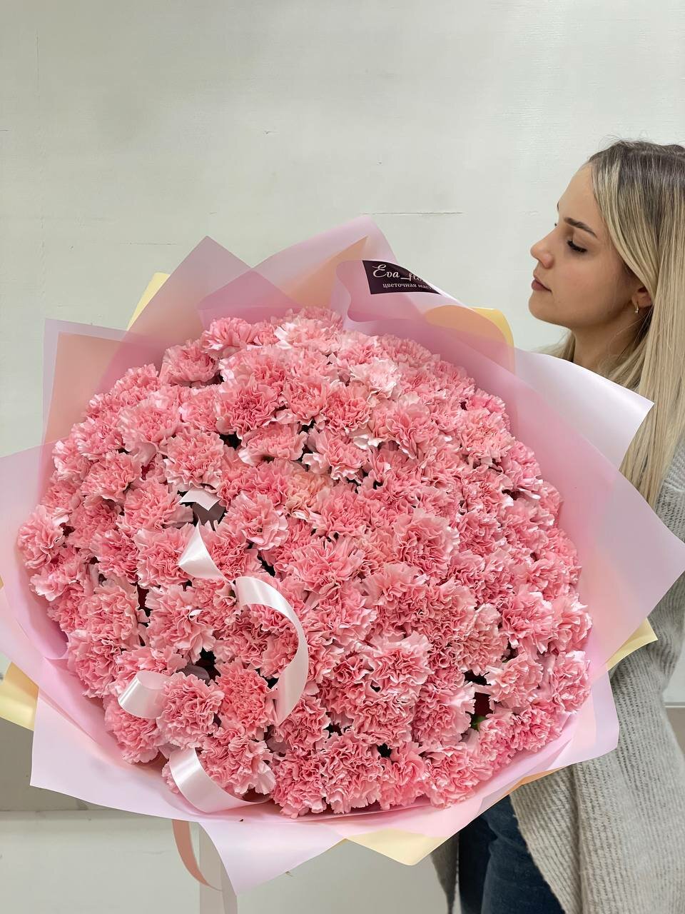 Сборный букет Eva Flowers "101 Диантус", розовая гвоздика, 50см