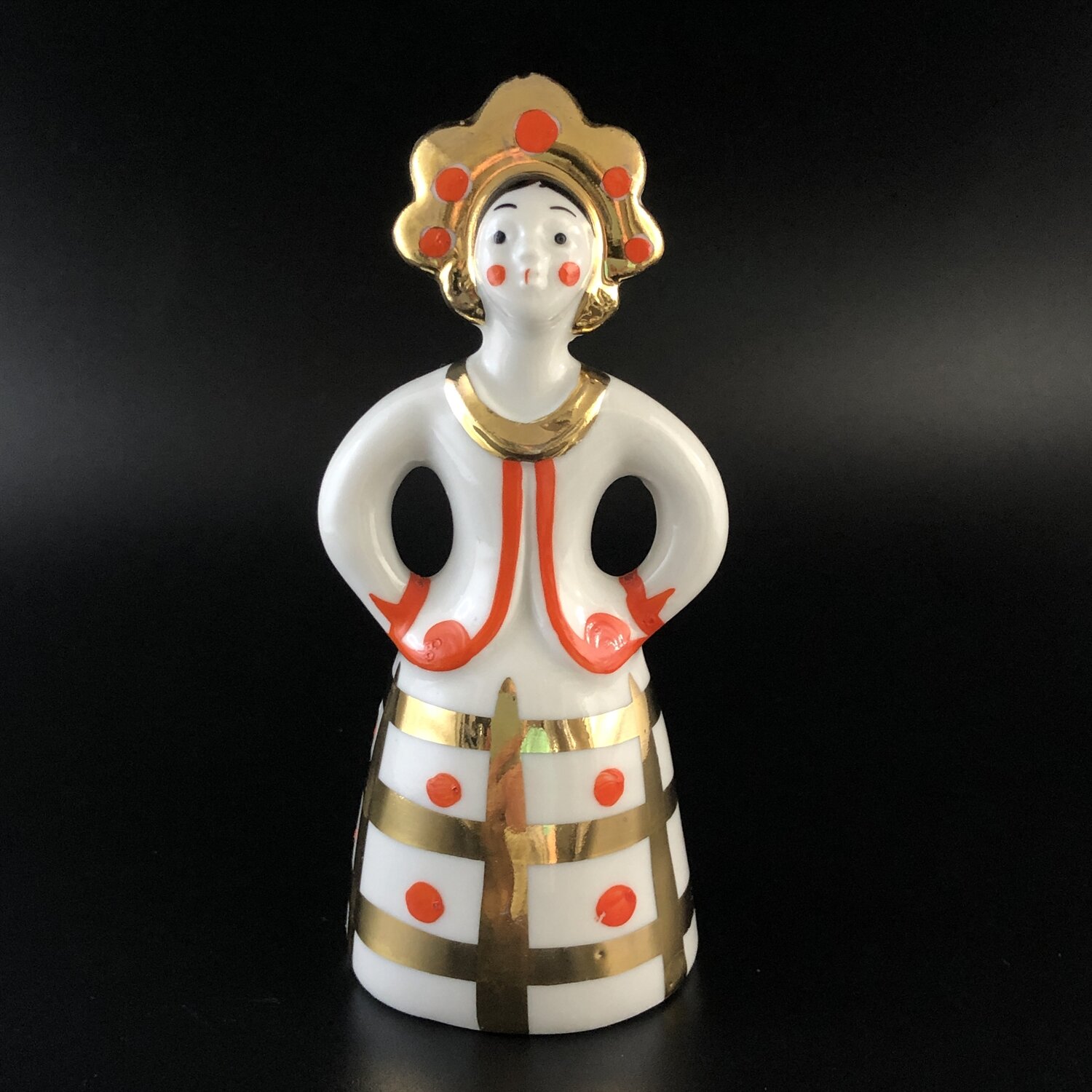 Статуэтка «Матрешка-невеста», Дулево, фарфор, СССР, 1980-е гг