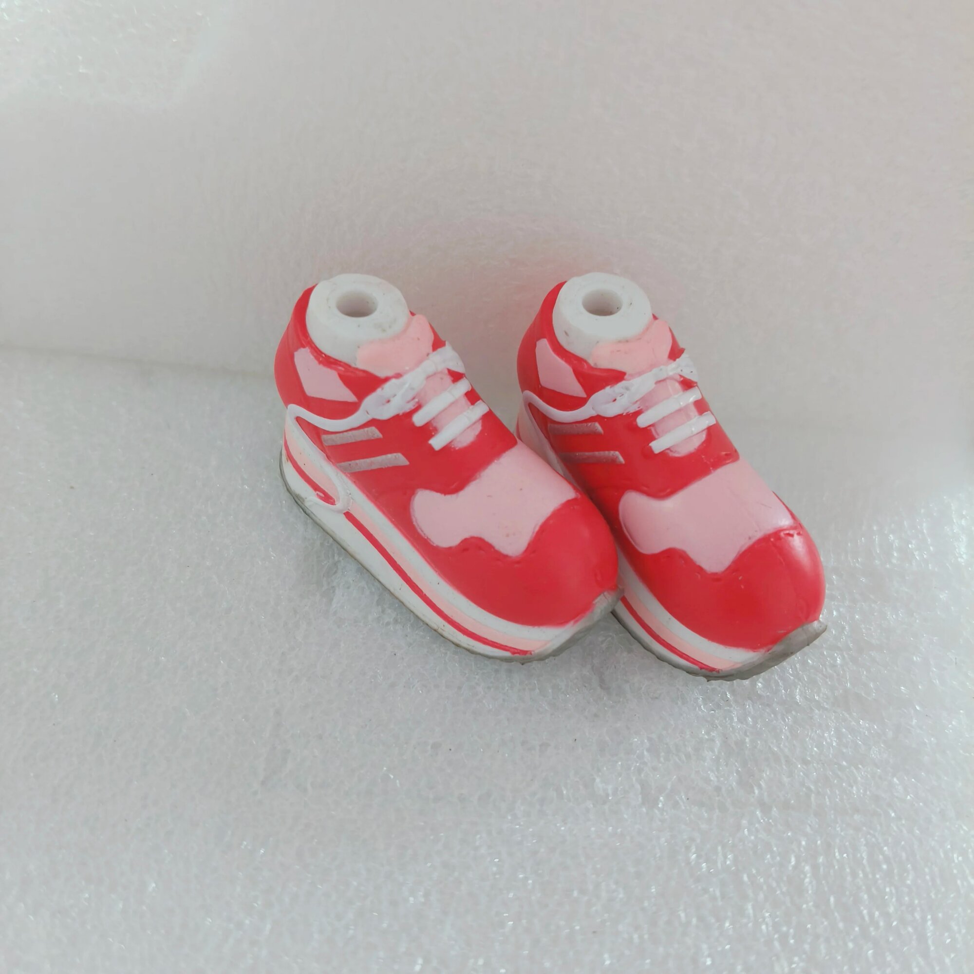 Пластиковые туфли для куклы Братц 5