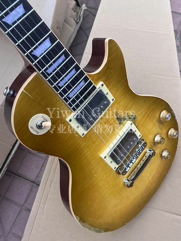 Электрогитара