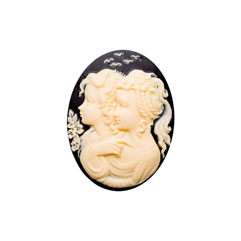 Камея акриловая, 40х30мм, две девушки с веточкой, слоновая кость на черном, 1 шт.