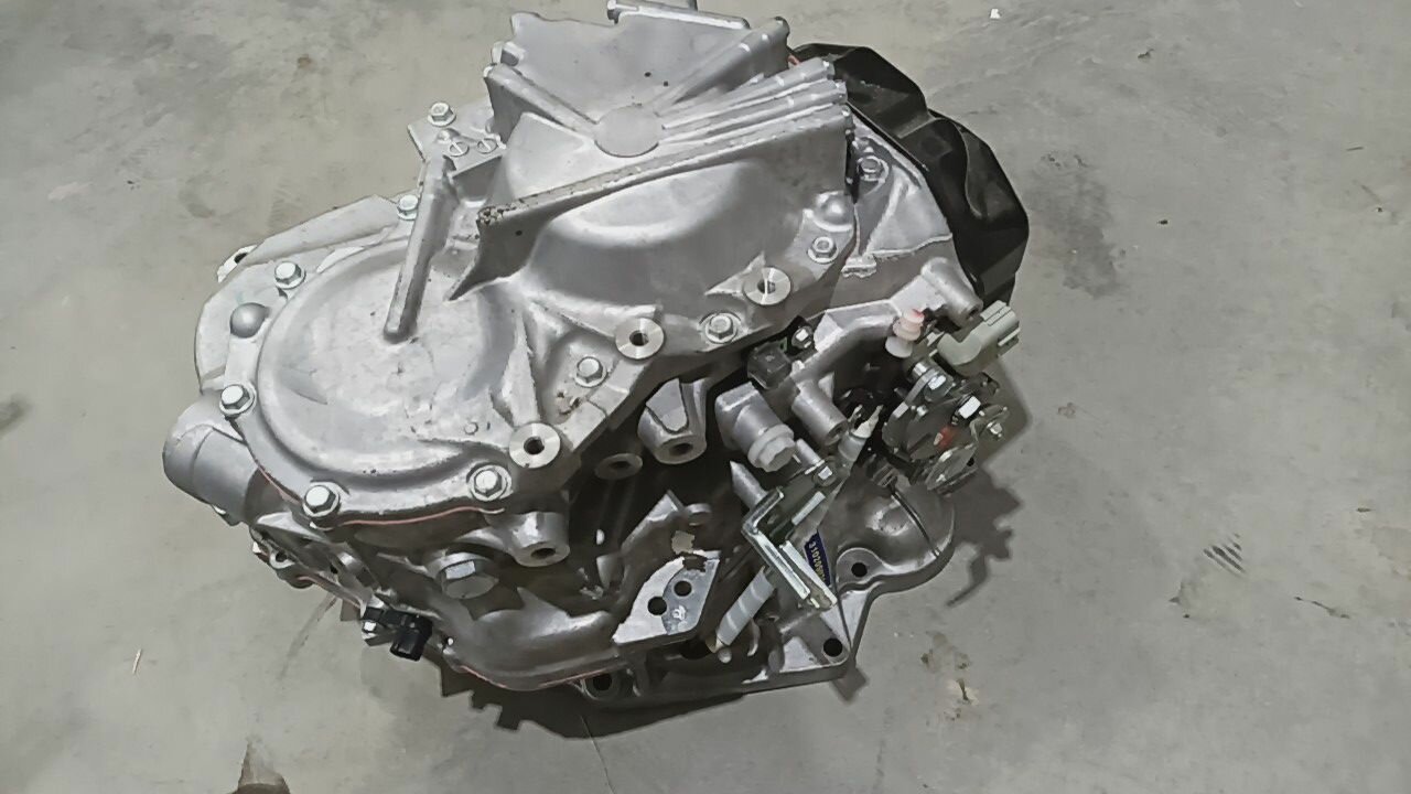 Коробка передач АКПП Luxgen 7 SUV [2.2 16V 5AT внедорожник 4X4] 31020SU200