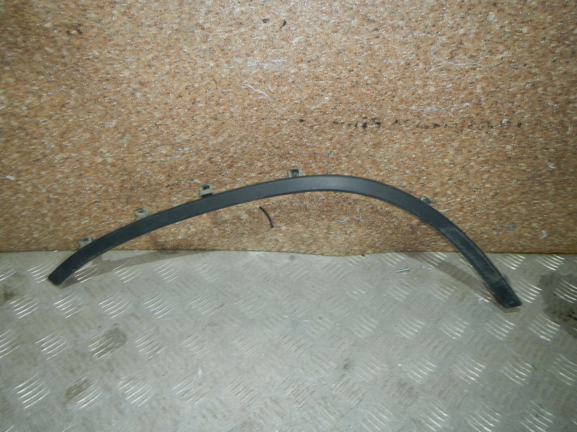 Б/У Накладка крыла заднего правого, Nissan (Ниссан)-TERRANO (13-) NISSAN TERRANO (13-) Царапины. 401450 NISSAN арт. 788A...