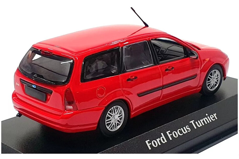 Модель коллекционная MAXICHAMPS Ford focus turnier 1998 red — фото 1