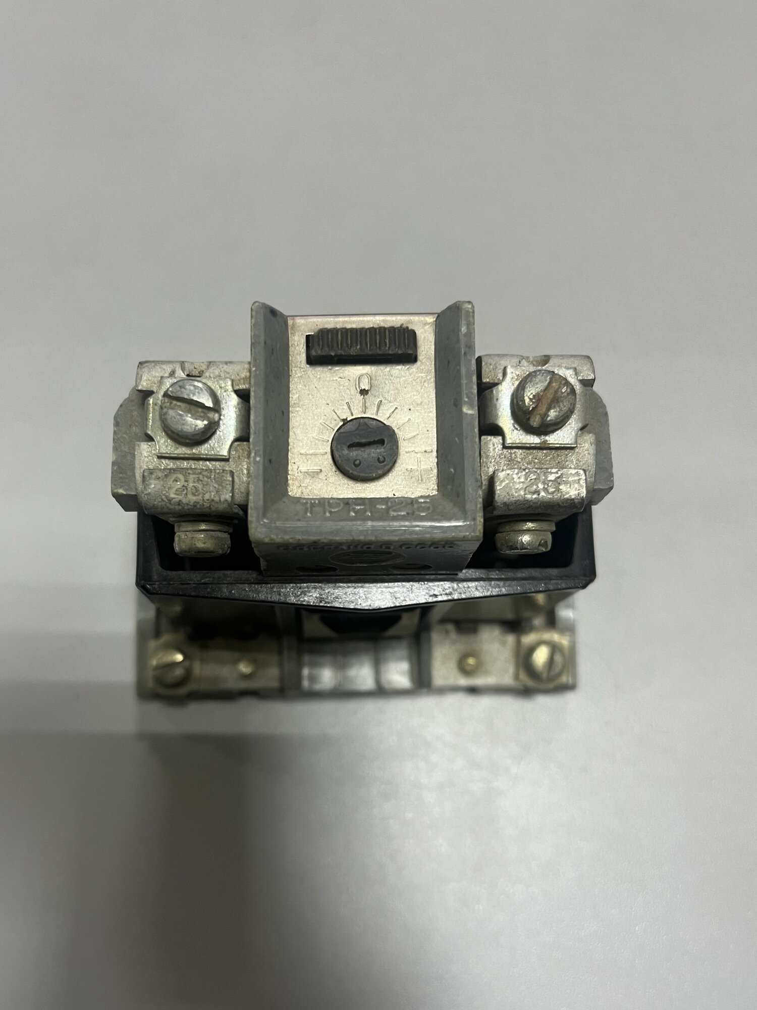 Тепловое реле ТРН-25А, 25А, 500V.