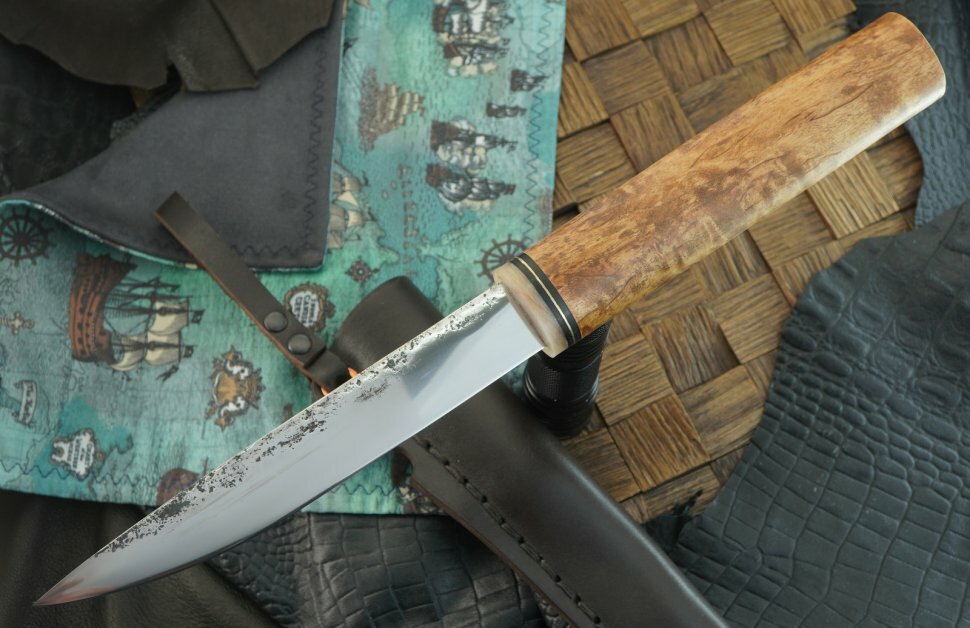 Мастерская Устина Борисова Северный нож большой, сталь Х12МФ, рукоять карельская береза, рог