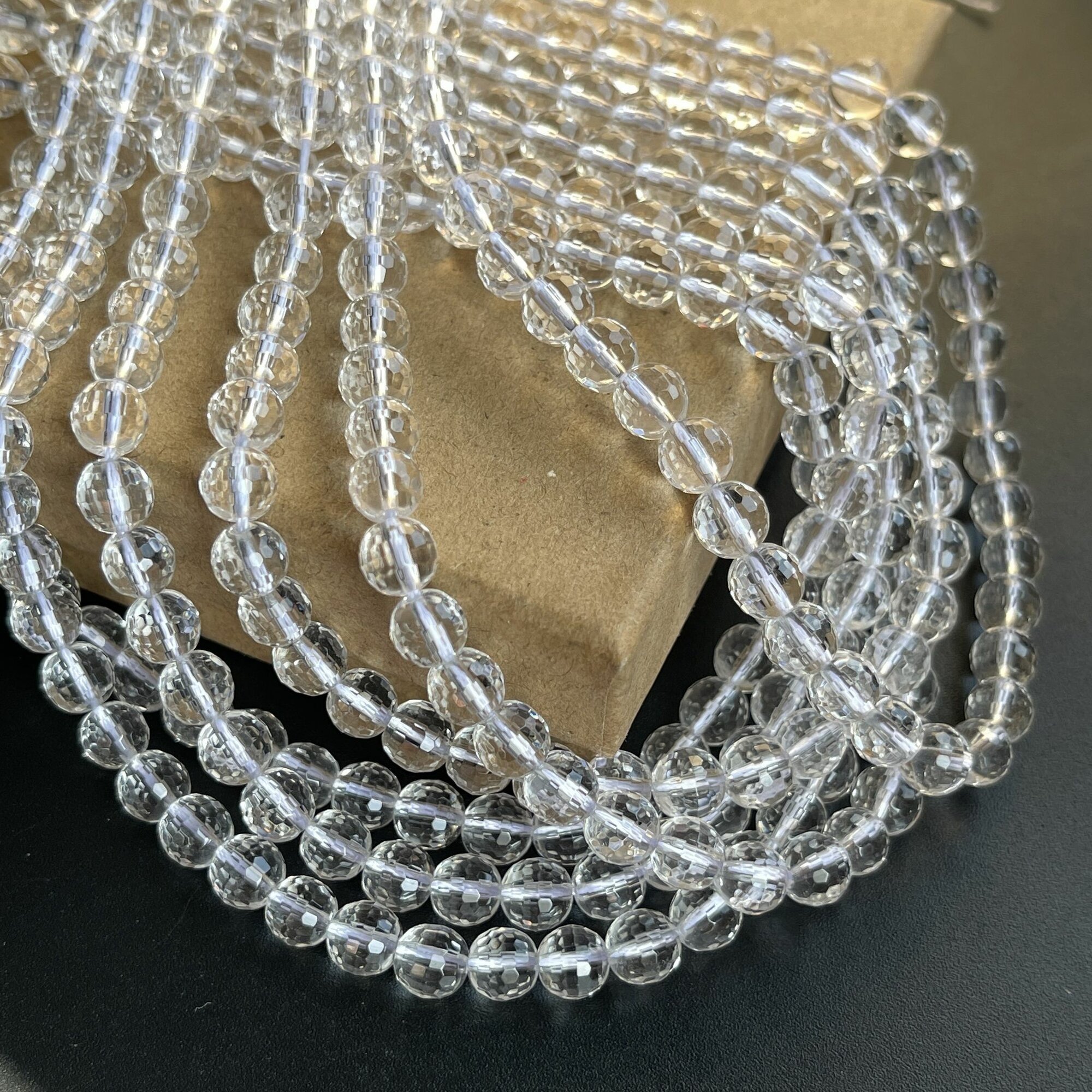 Бусины из натурального камня Горный хрусталь А+ шар граненый 6 - 6,5 мм (нить 39 см), Suntrim