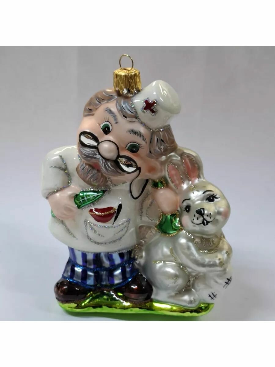 Игрушка на елку Доктор Айболит 14см