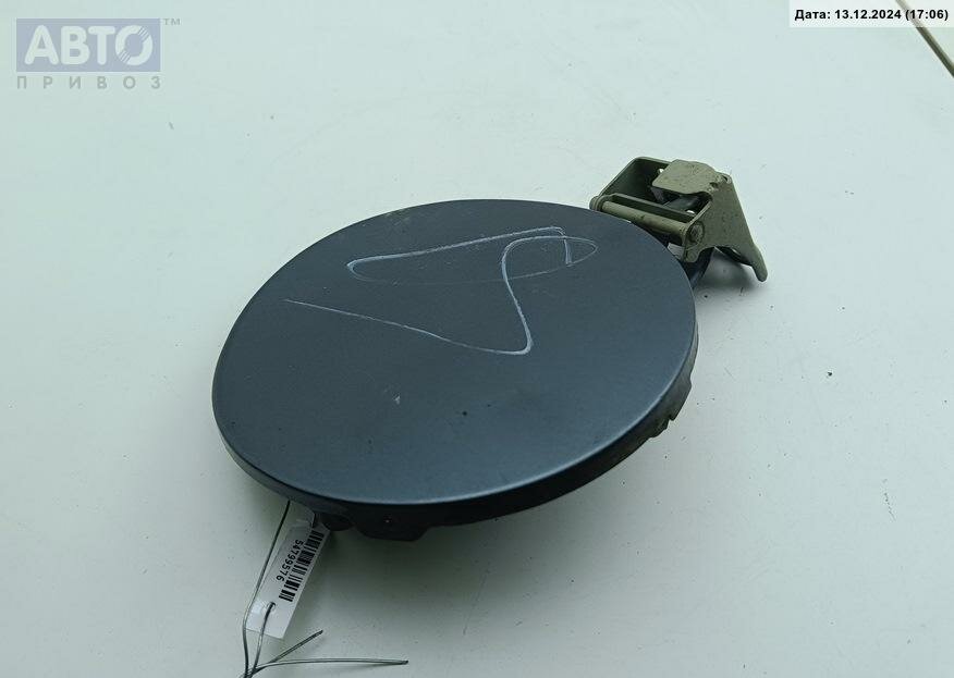 Лючок бака Suzuki SX4