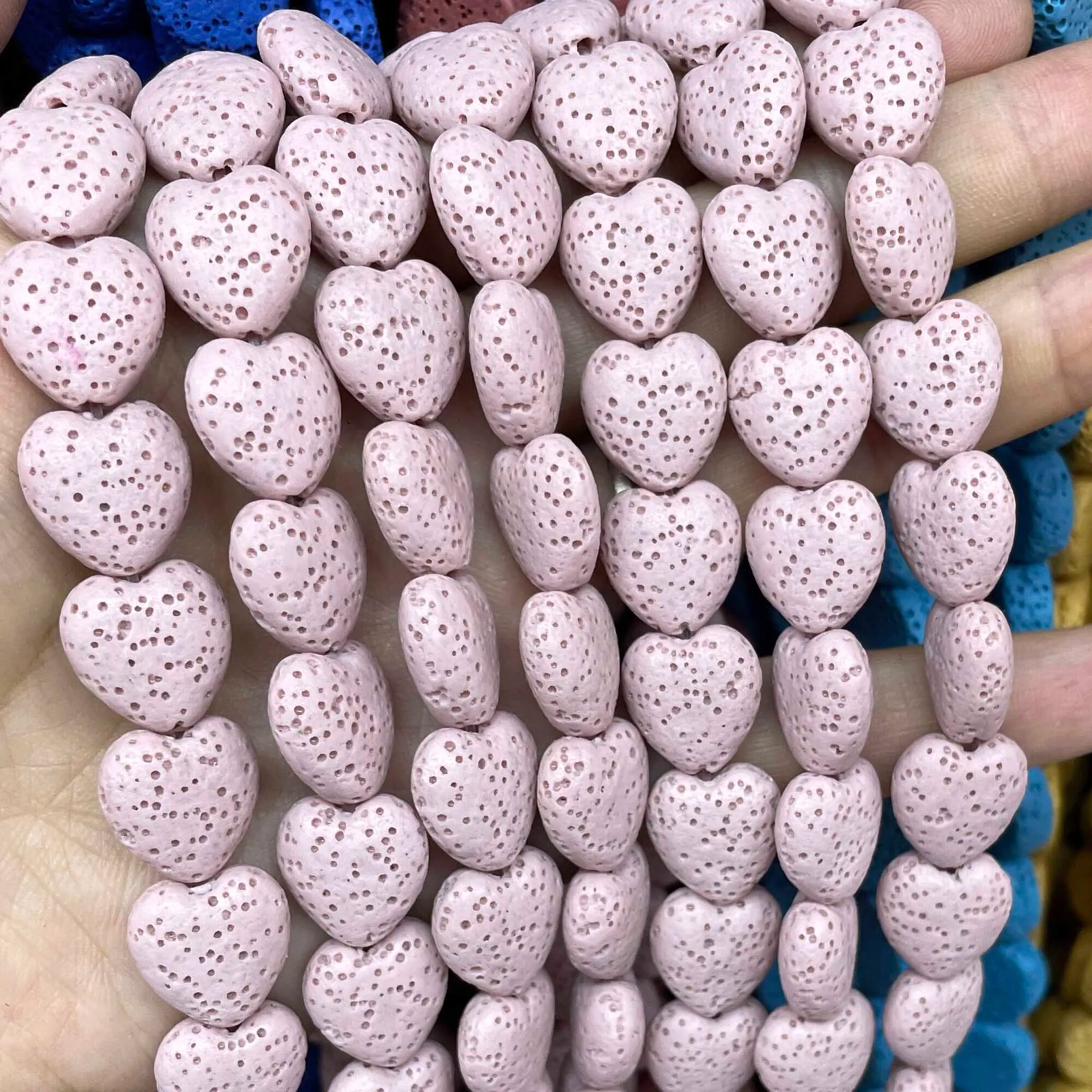 Бусины из лавового камня в форме сердца SYSRXLR Розовый, 13mm About 15PCS, Pink