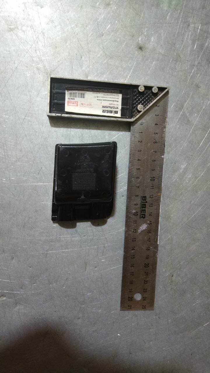 Пепельница передняя Mercedes-Benz A W169 (2004 - 2008) 1698100179