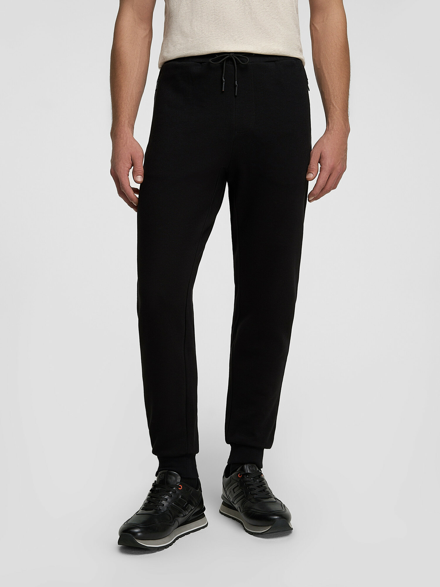 Брюки джоггеры