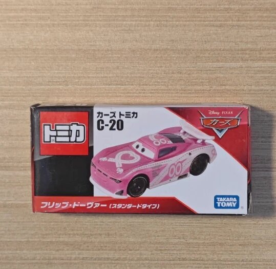 Takara Tomy Tomica Disney Молния Маккуин Розовый, B